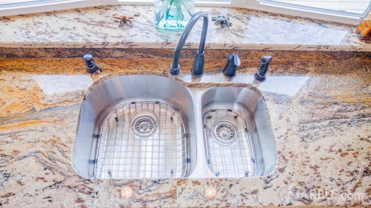 Atlantis Granite Countertops with a Large Island | Marble.com